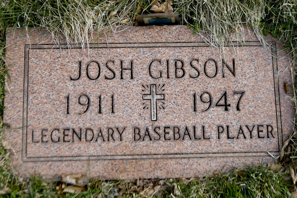 Josh Gibson becomes MLB career and season batting leader as Negro ...